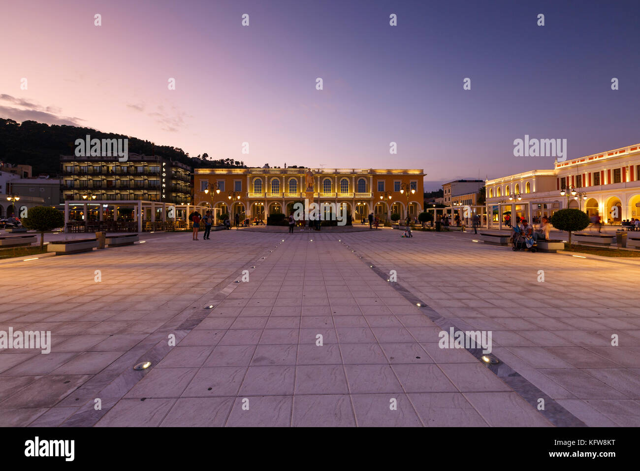 Sunset at Solomos square in Zakynthos town, Greece Stock Photo - Alamy