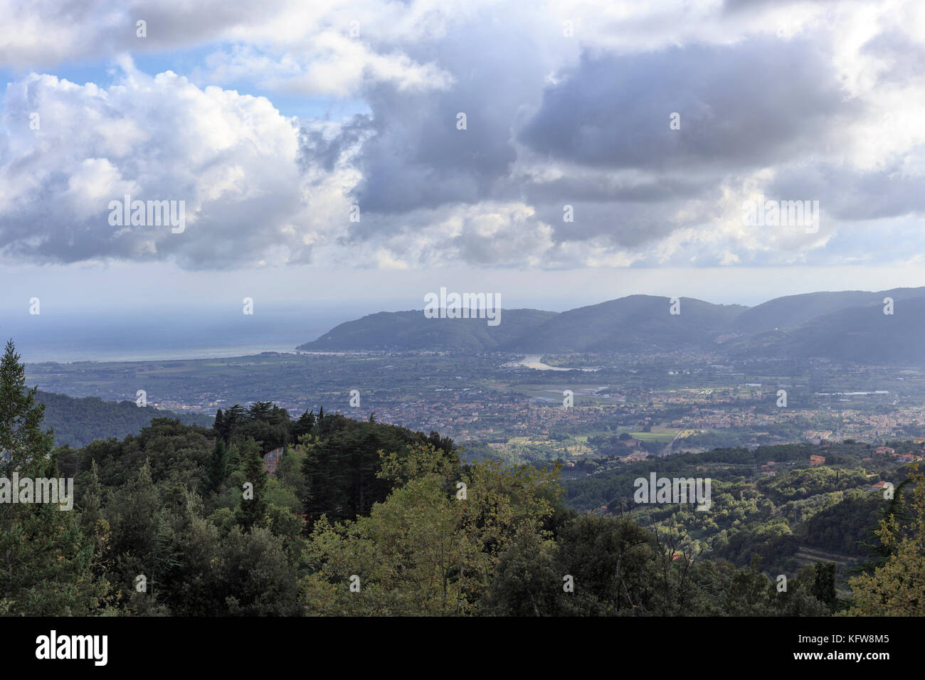 Magra river valley, Liguria Italy Stock Photo - Alamy