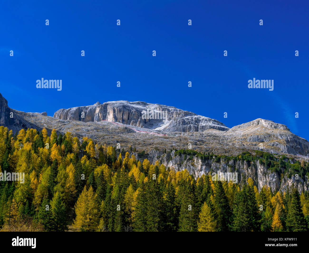 Arabba italy dolomites hi-res stock photography and images - Alamy