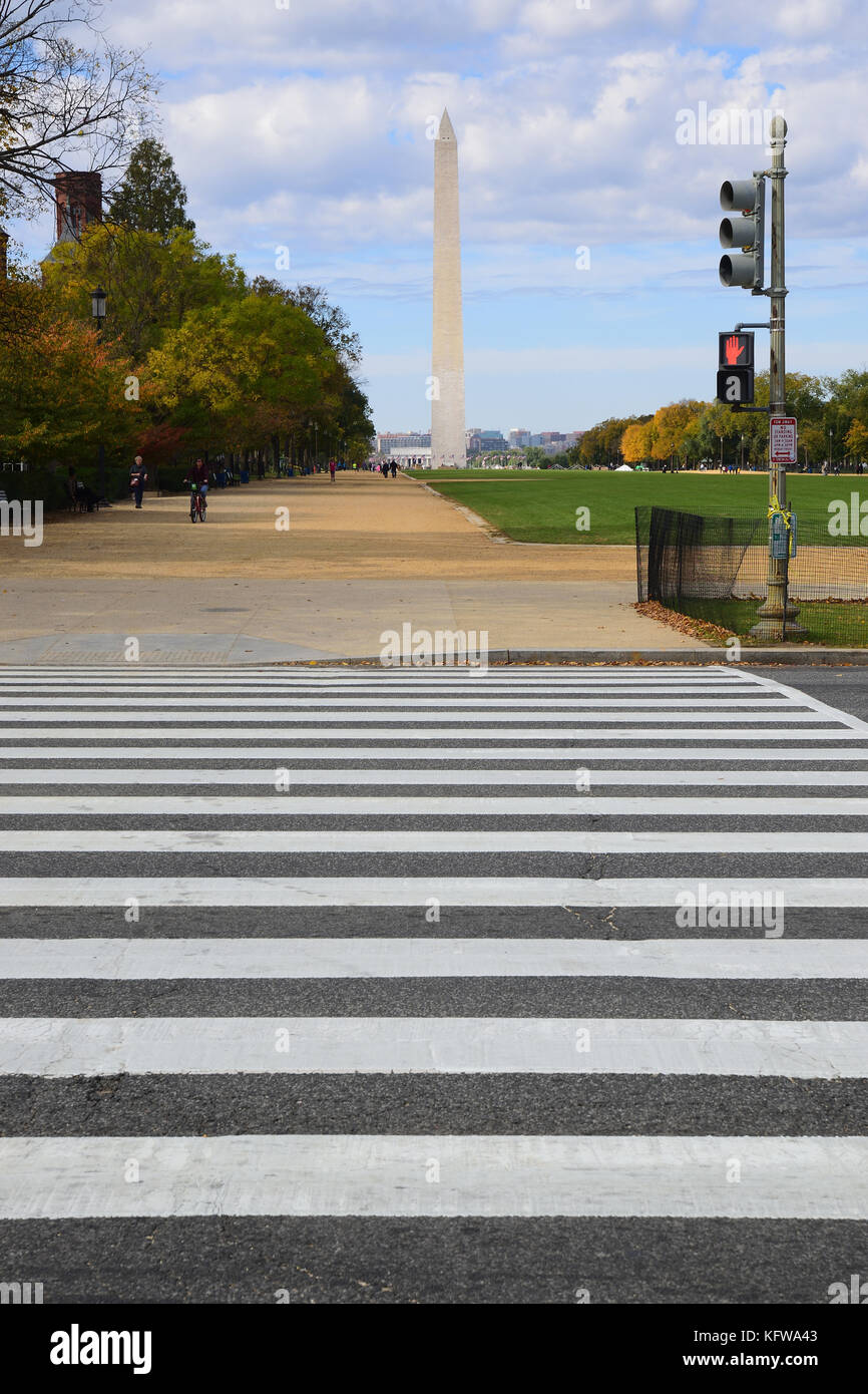 Usa washington dc traffic lights hi-res stock photography and images ...