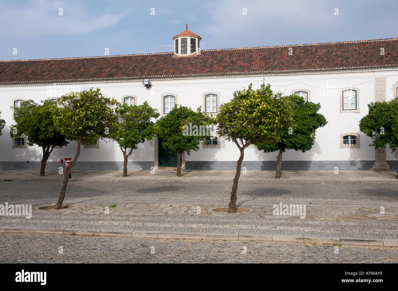 Largo da Se, Faro Stock Photo - Alamy