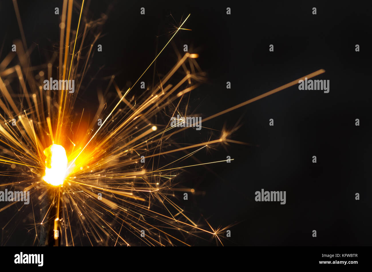 close up of a single sparkler Stock Photo - Alamy