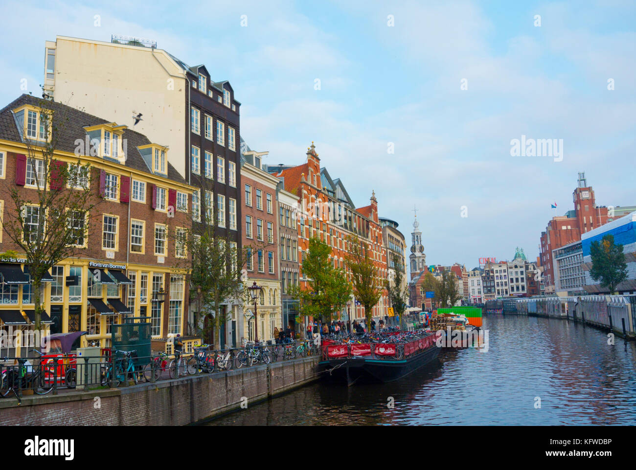 Singel canal hi-res stock photography and images - Alamy