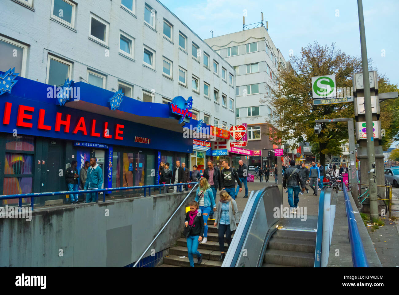 S-bahn entrance, Reeperbahn, St Pauli district, Hamburg, Germany Stock ...