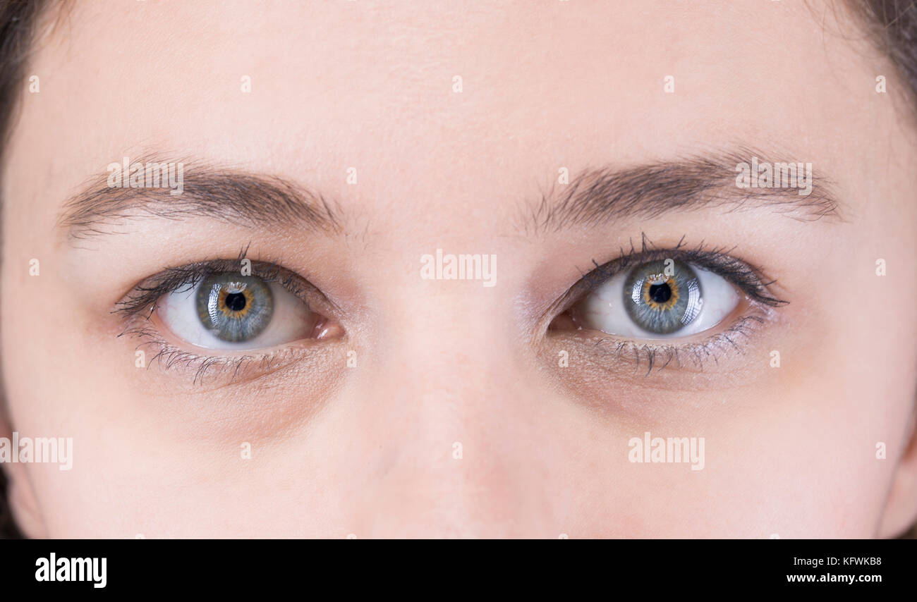 Eye clean hi-res stock photography and images - Alamy