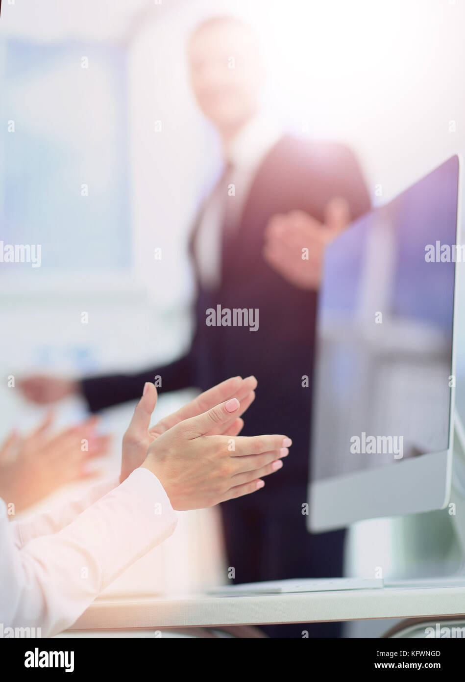Business people clapping at conference Stock Photo - Alamy