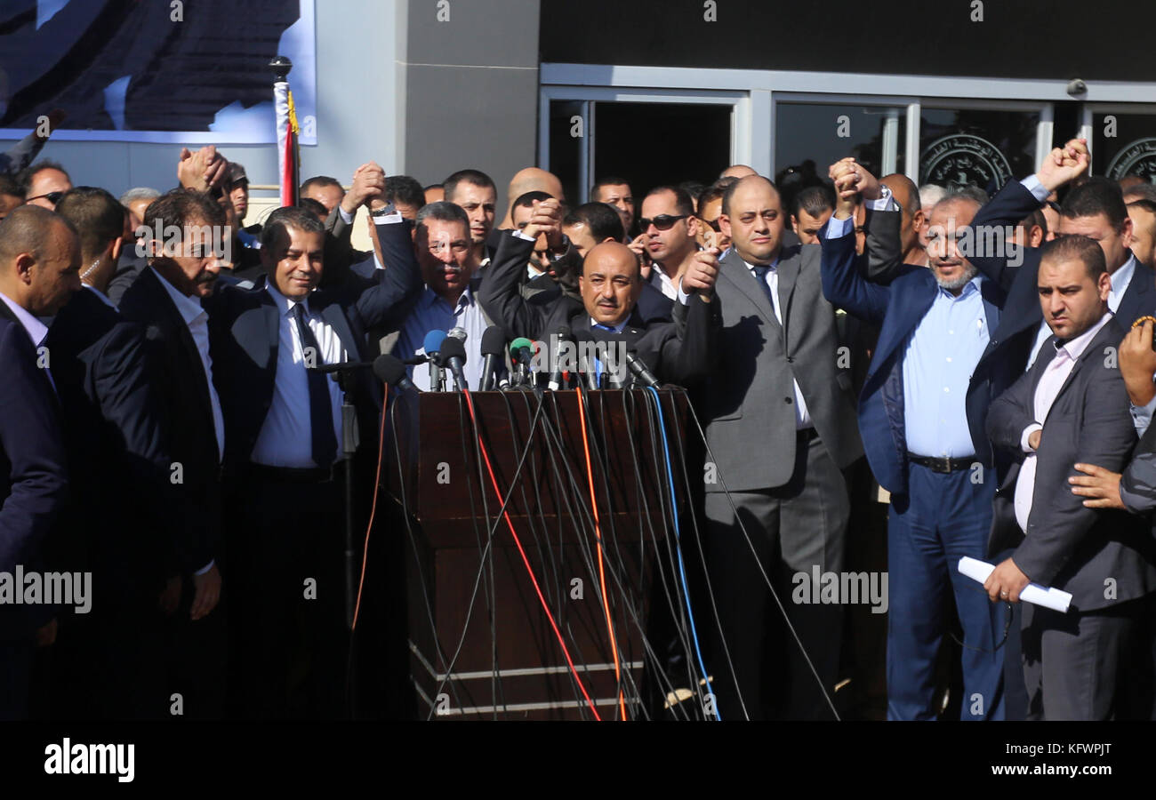 Rafah, Gaza Strip, Palestinian Territory. 1st Nov, 2017. Palestinian ...