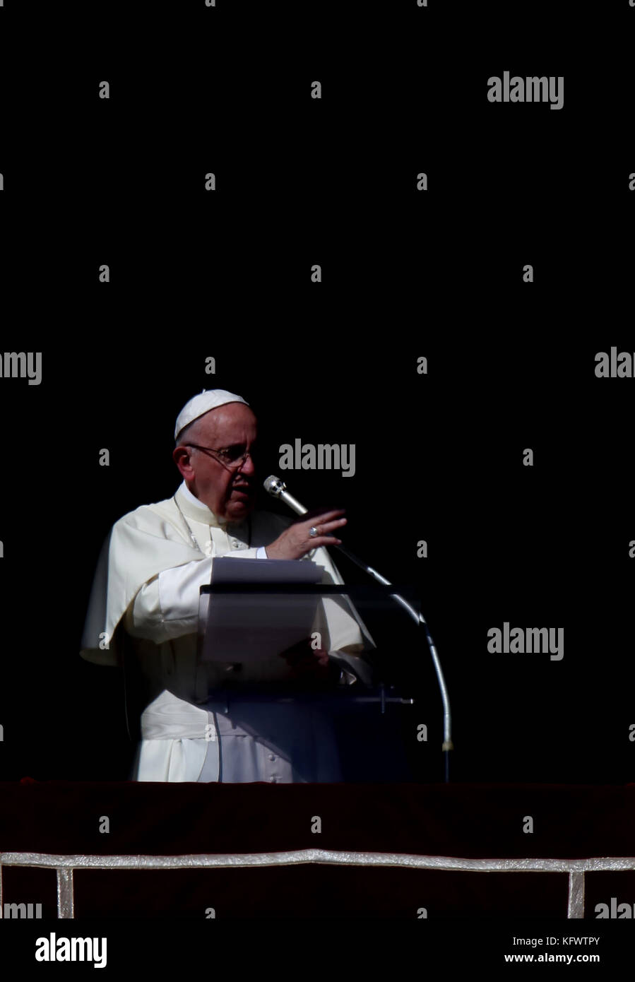 Vatican City, Vatican. POPE FRANCIS delivers Angelus prayer at the ...