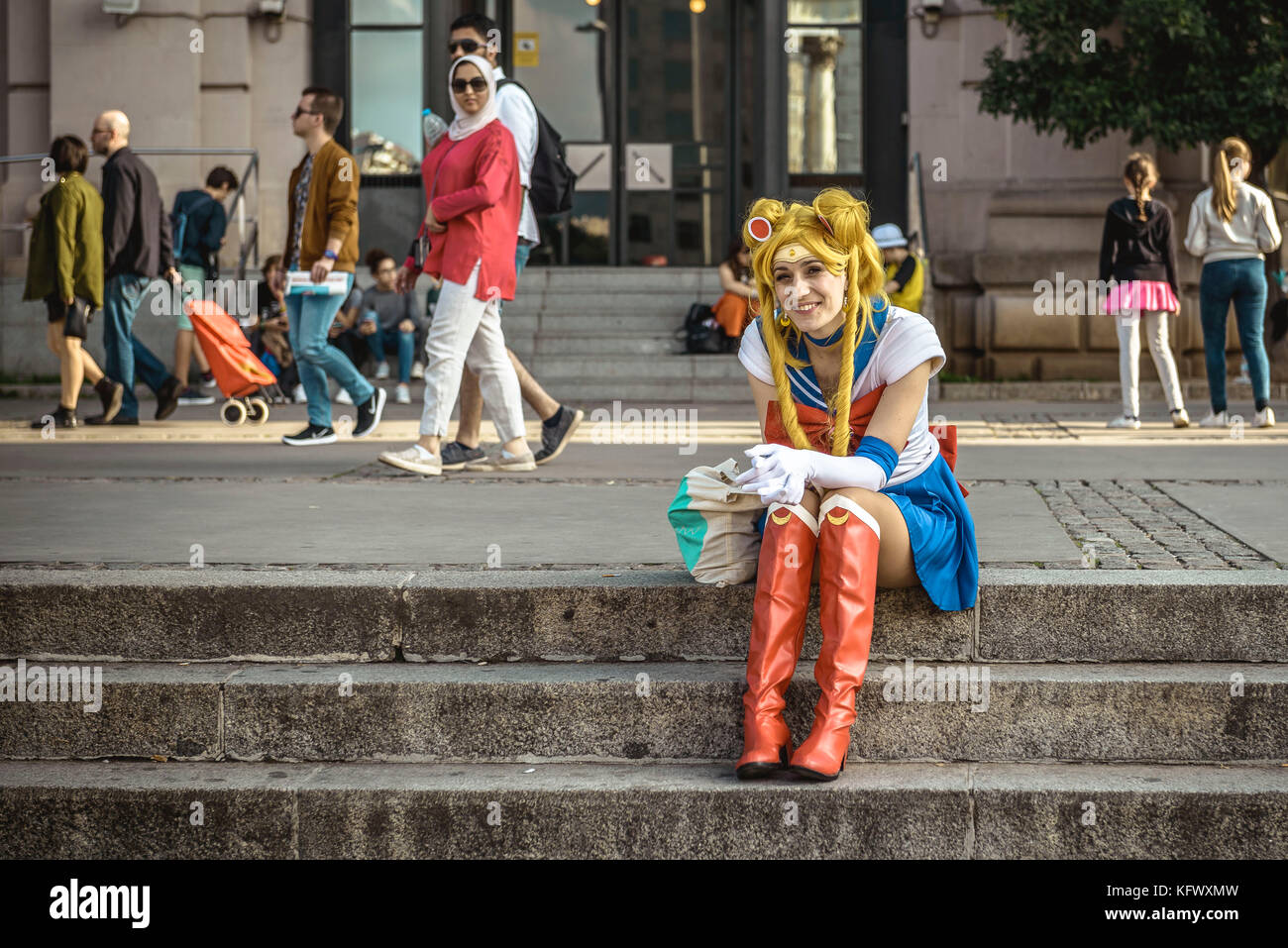 Barcelona, Spain. 1st Nov, 2017. A cosplayer dressed as her favorite ...