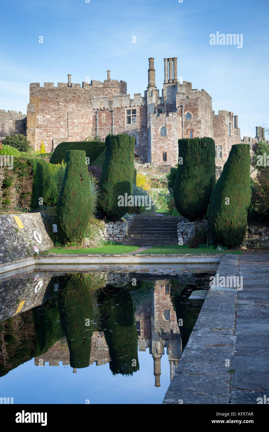 Berkeley Castle in Gloucestershire Stock Photo - Alamy