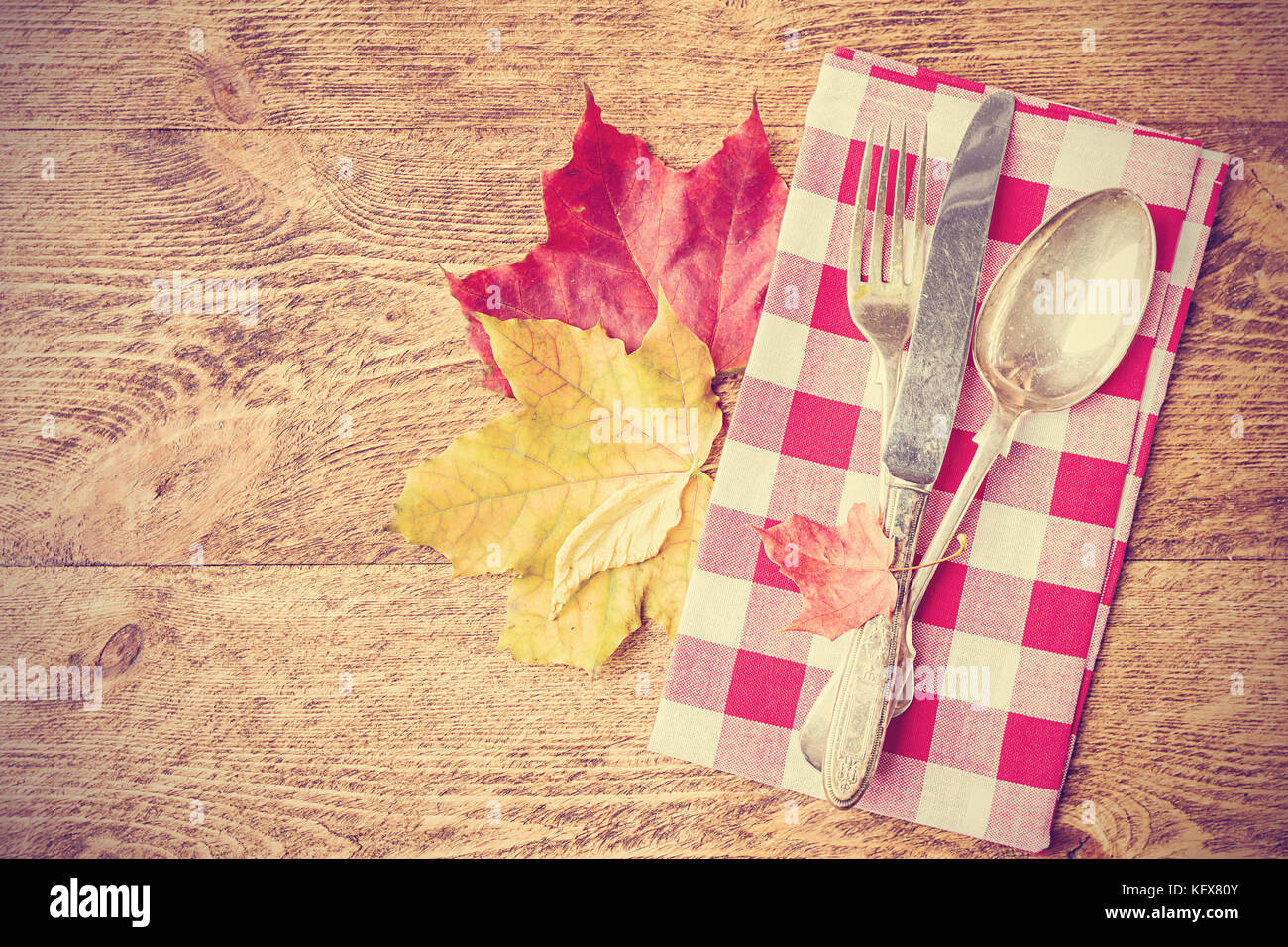 autumn place setting Stock Photo - Alamy