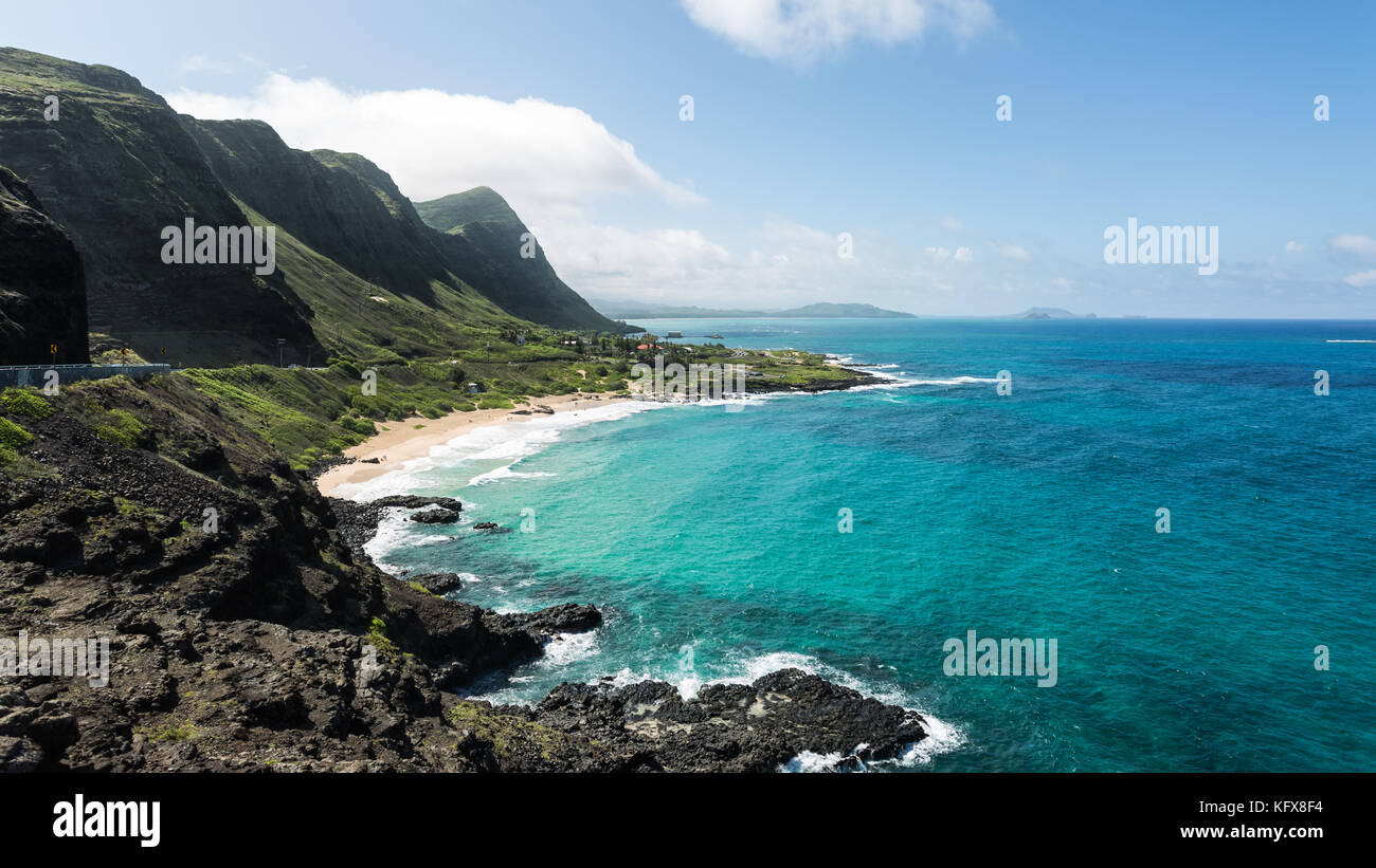 Halona beach cove hi-res stock photography and images - Alamy