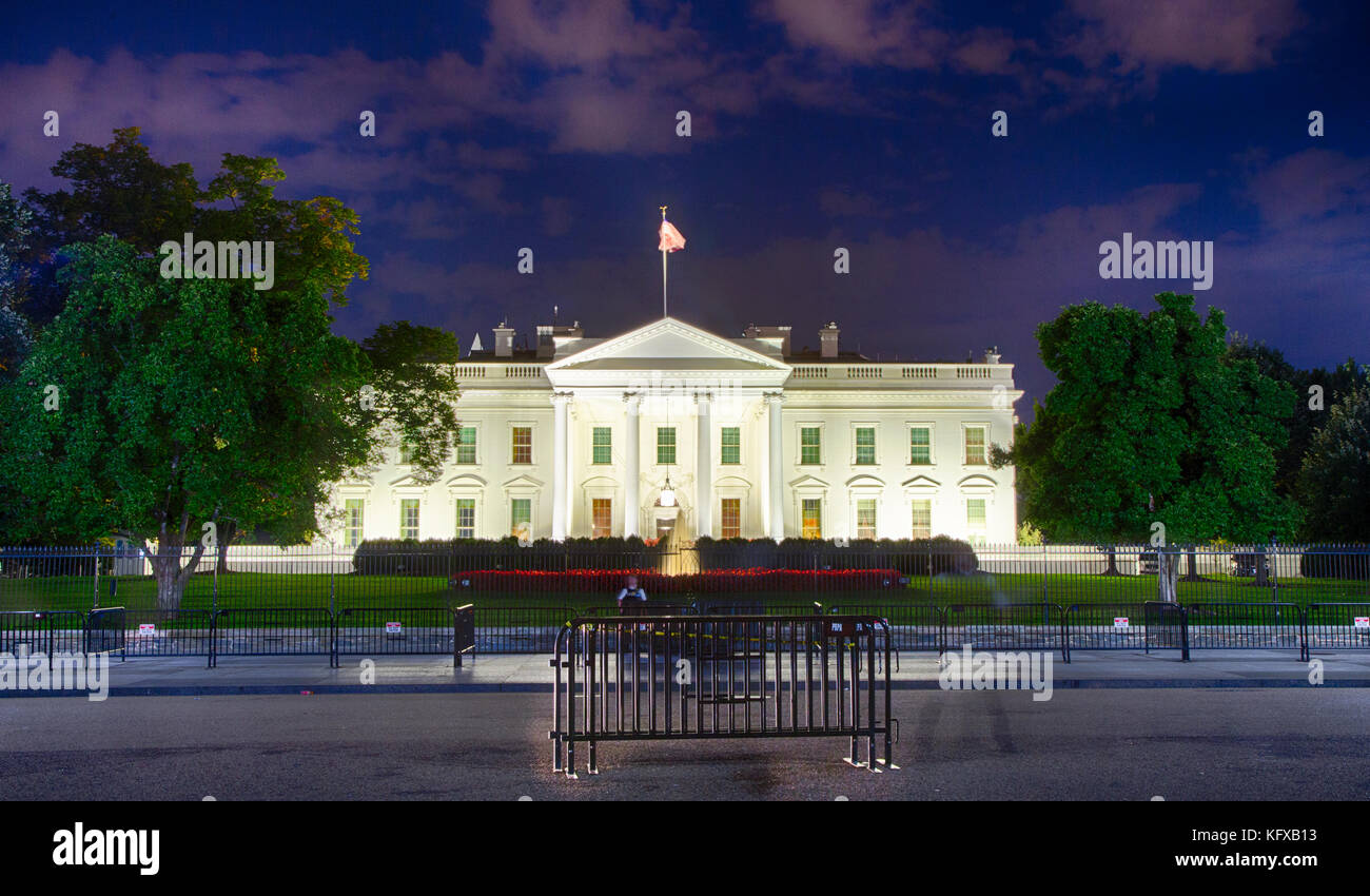 White House Front At Night