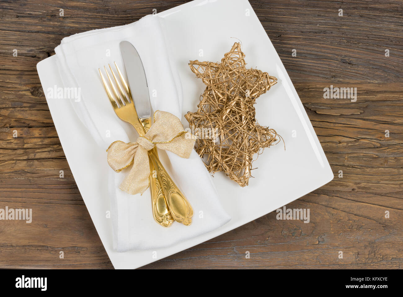 Gold plate square hi-res stock photography and images - Alamy