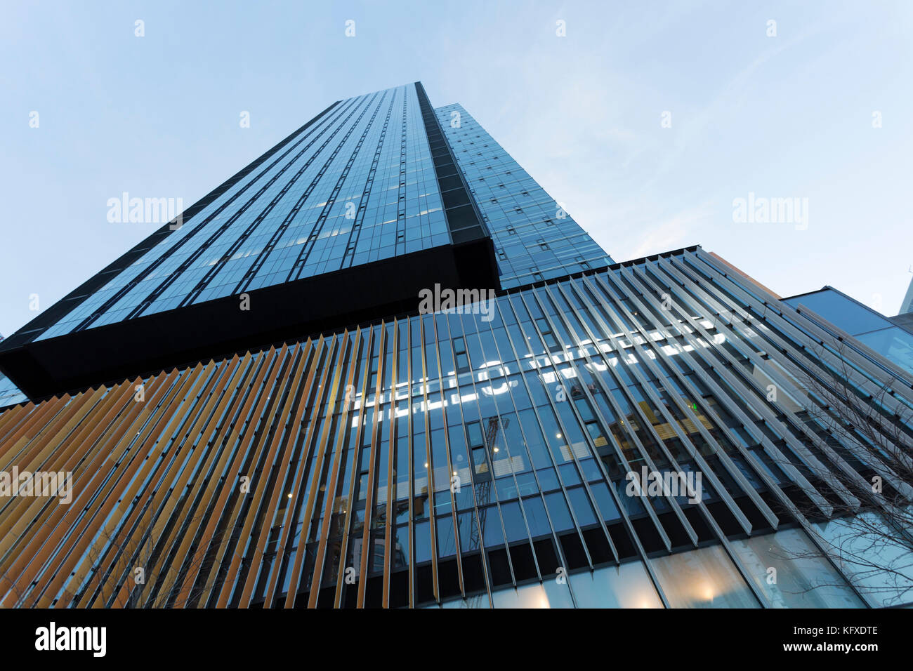 Corporate campus hi-res stock photography and images - Alamy