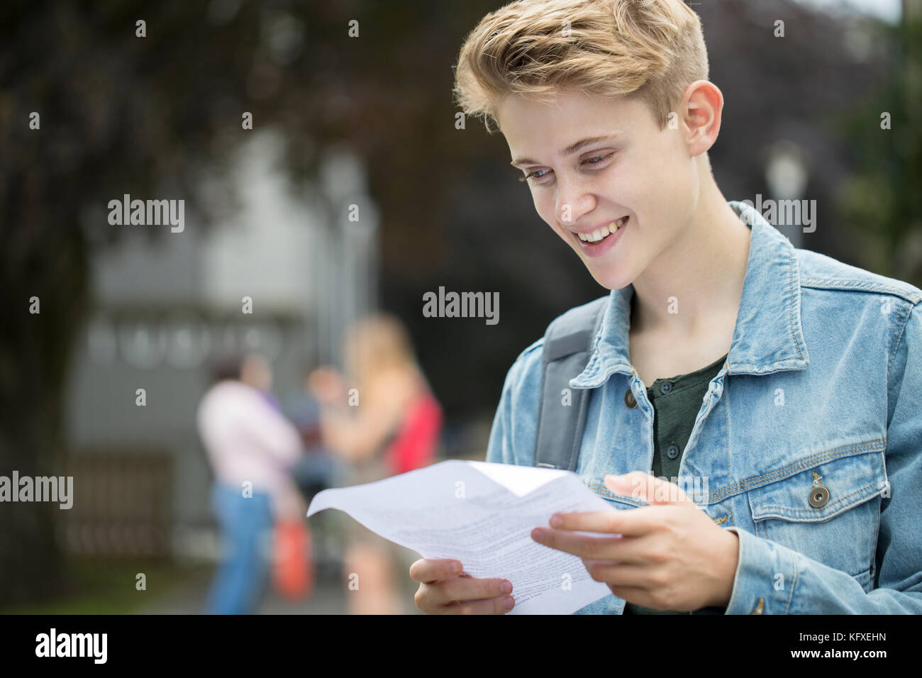 Happy exam results hi-res stock photography and images - Alamy