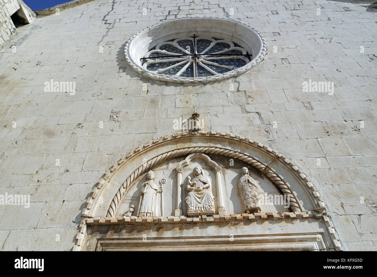 unesco heritage site church of trogir Stock Photo - Alamy