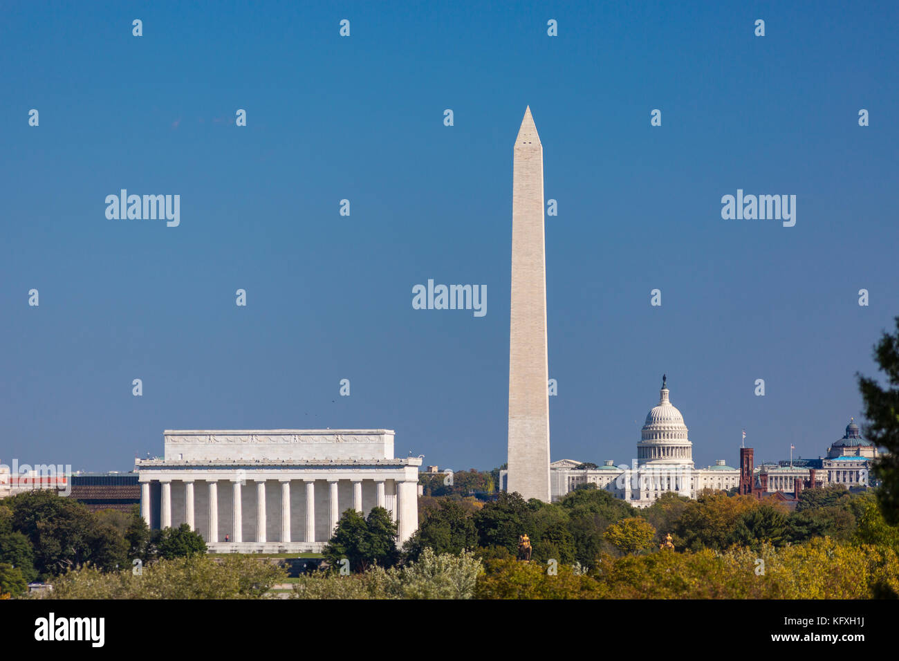 WASHINGTON, DC, USA - Lincoln Memorial, Washington Monument, U.S ...