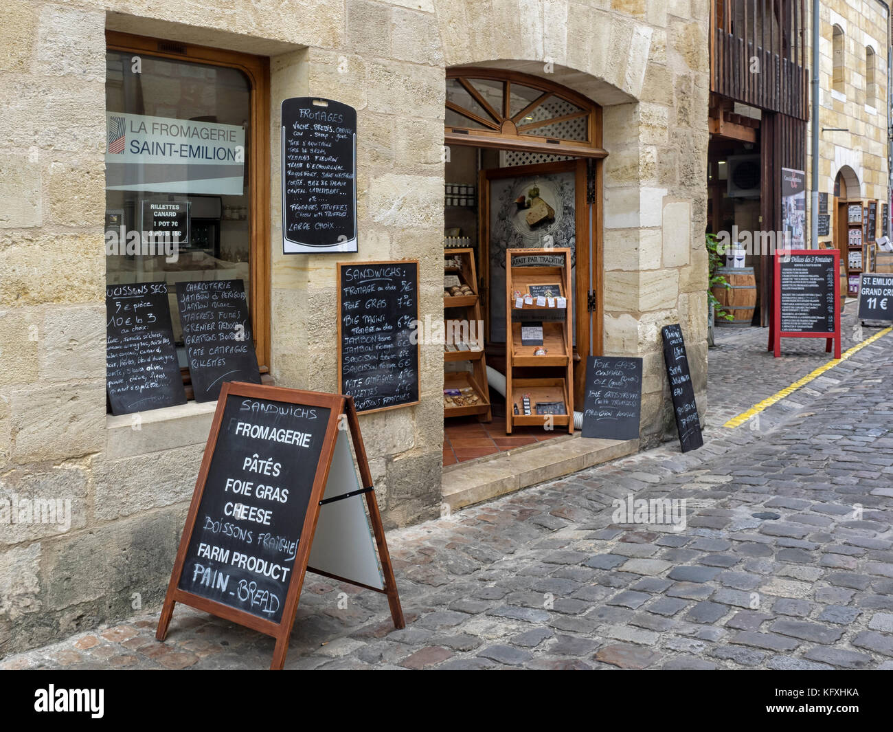 SAINT-EMILION, FRANCE - SEPTEMBER 07, 2017: The pretty Cheese Shop ...