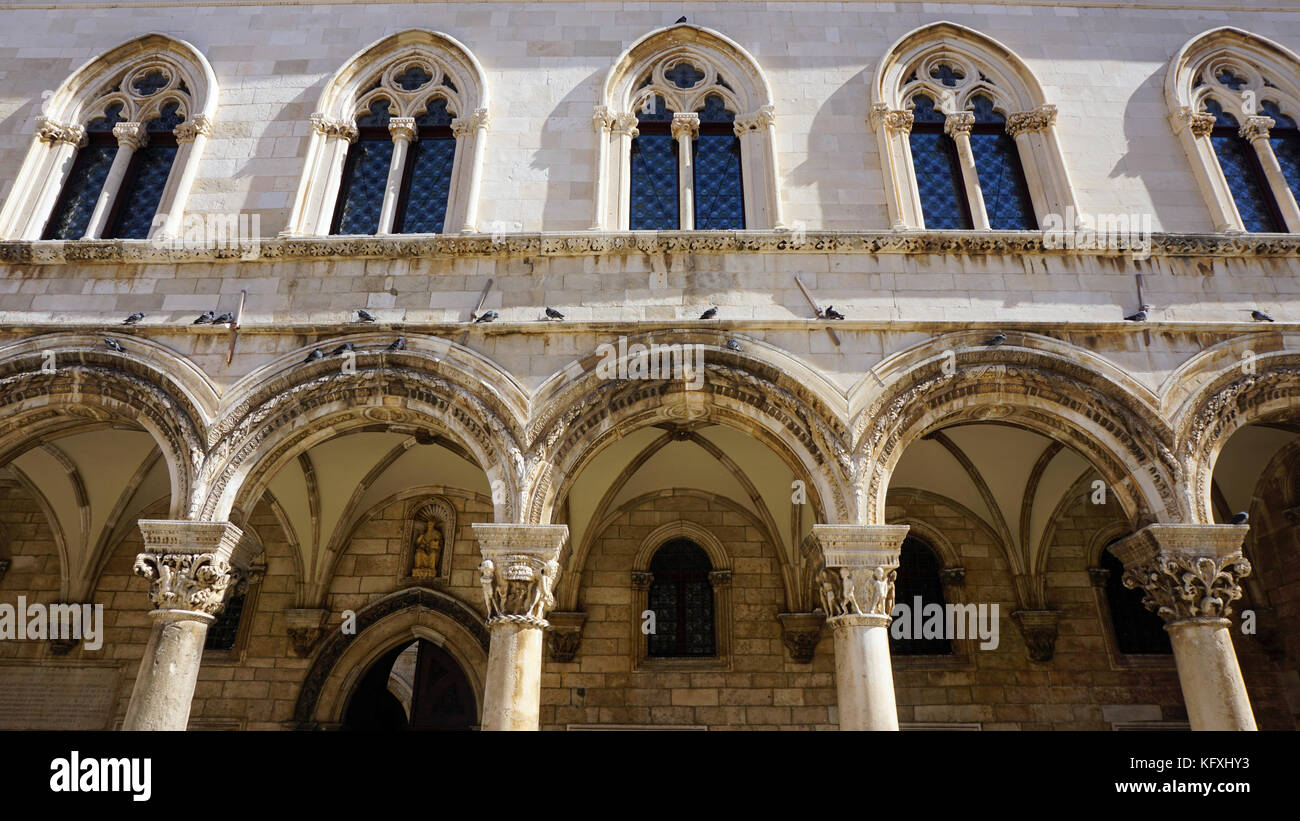 dubrovnik old town in autumn Stock Photo - Alamy