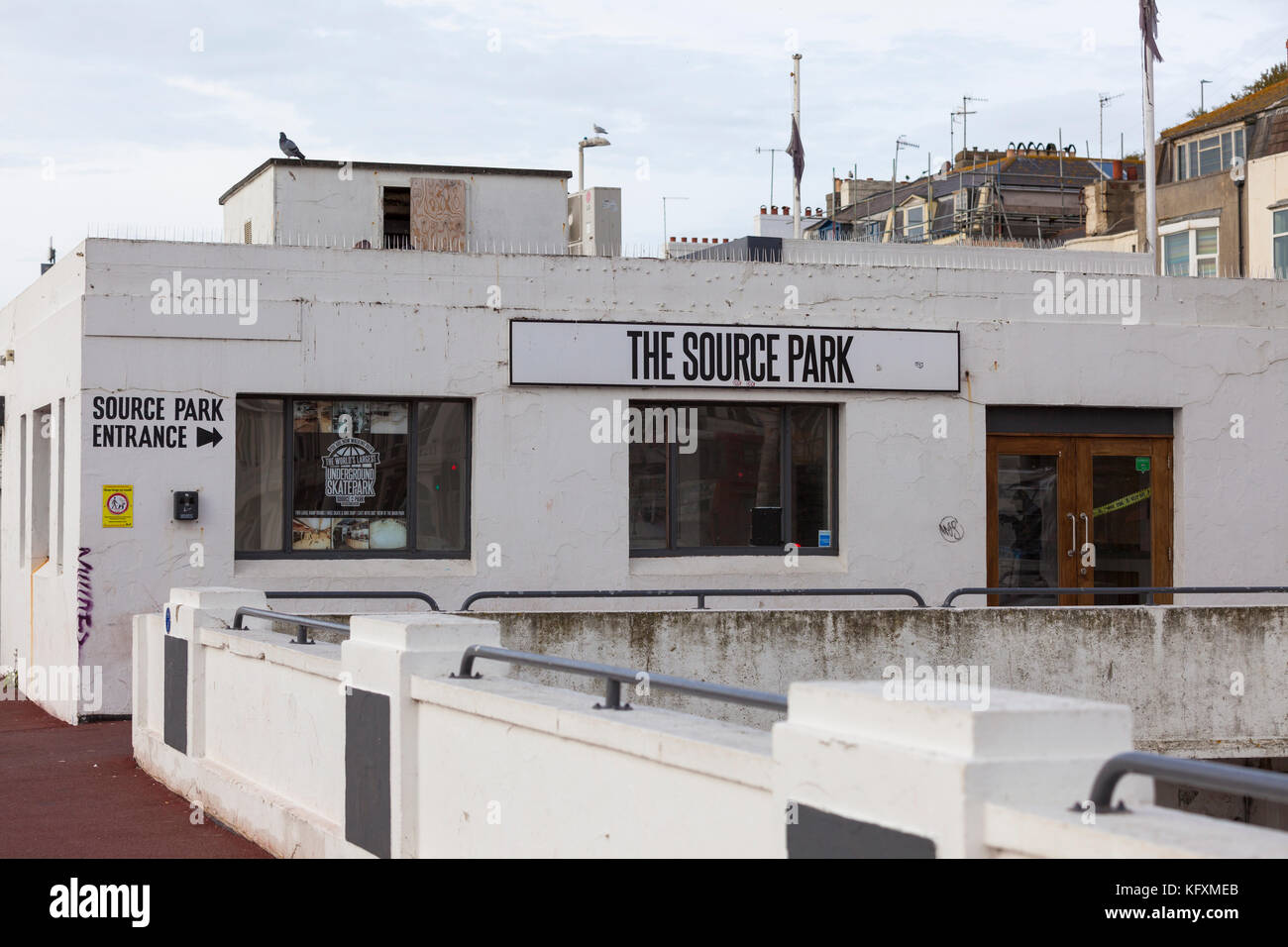 Source park hi-res stock photography and images - Alamy