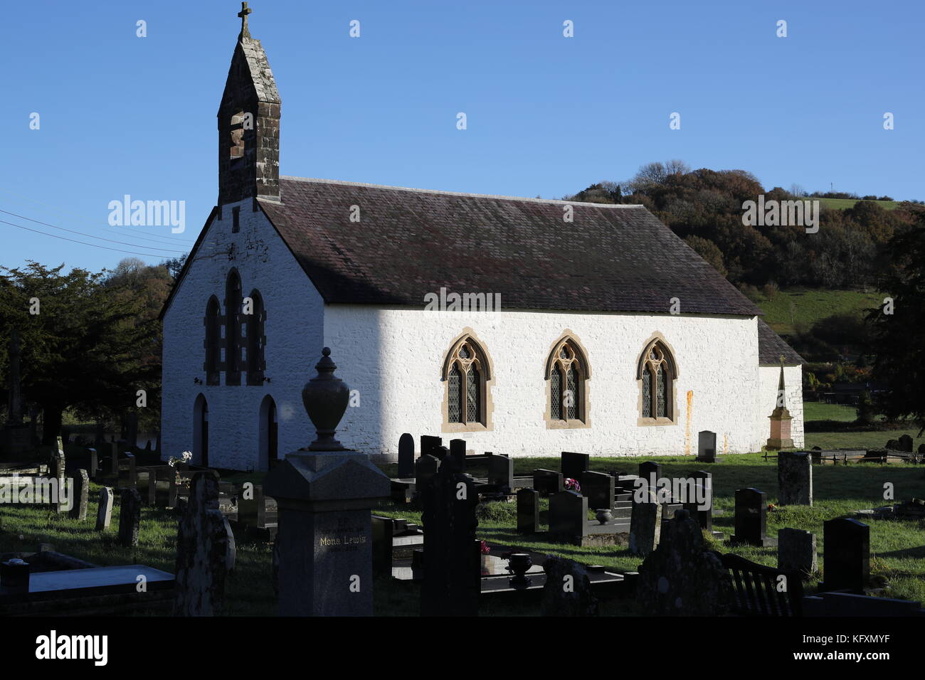 Graves in st michael st hi-res stock photography and images - Alamy