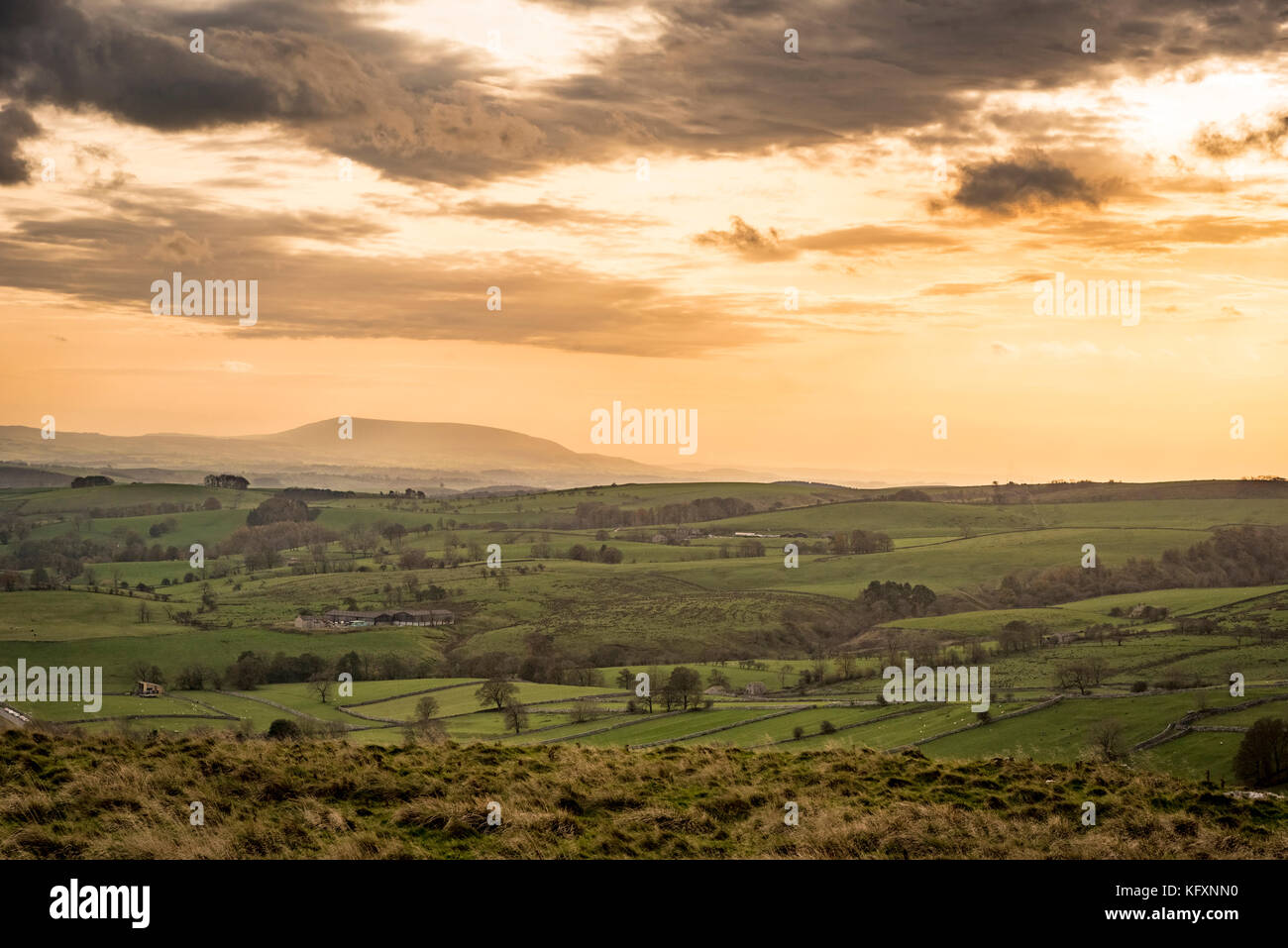 Pendle hill witches hi-res stock photography and images - Alamy
