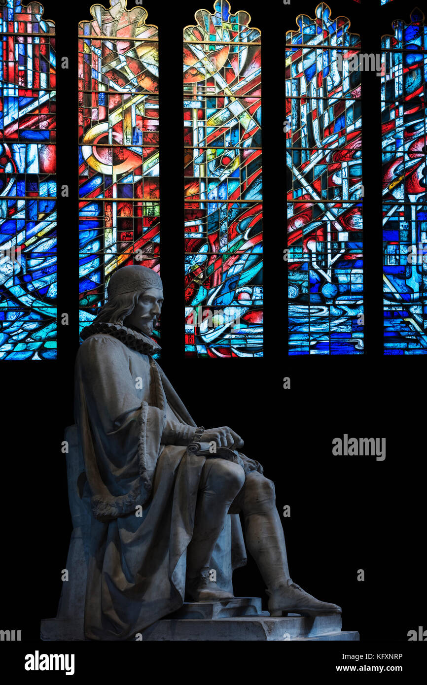 The Hope Window, and marble statue of H. Chetham, Manchester Cathedral ...