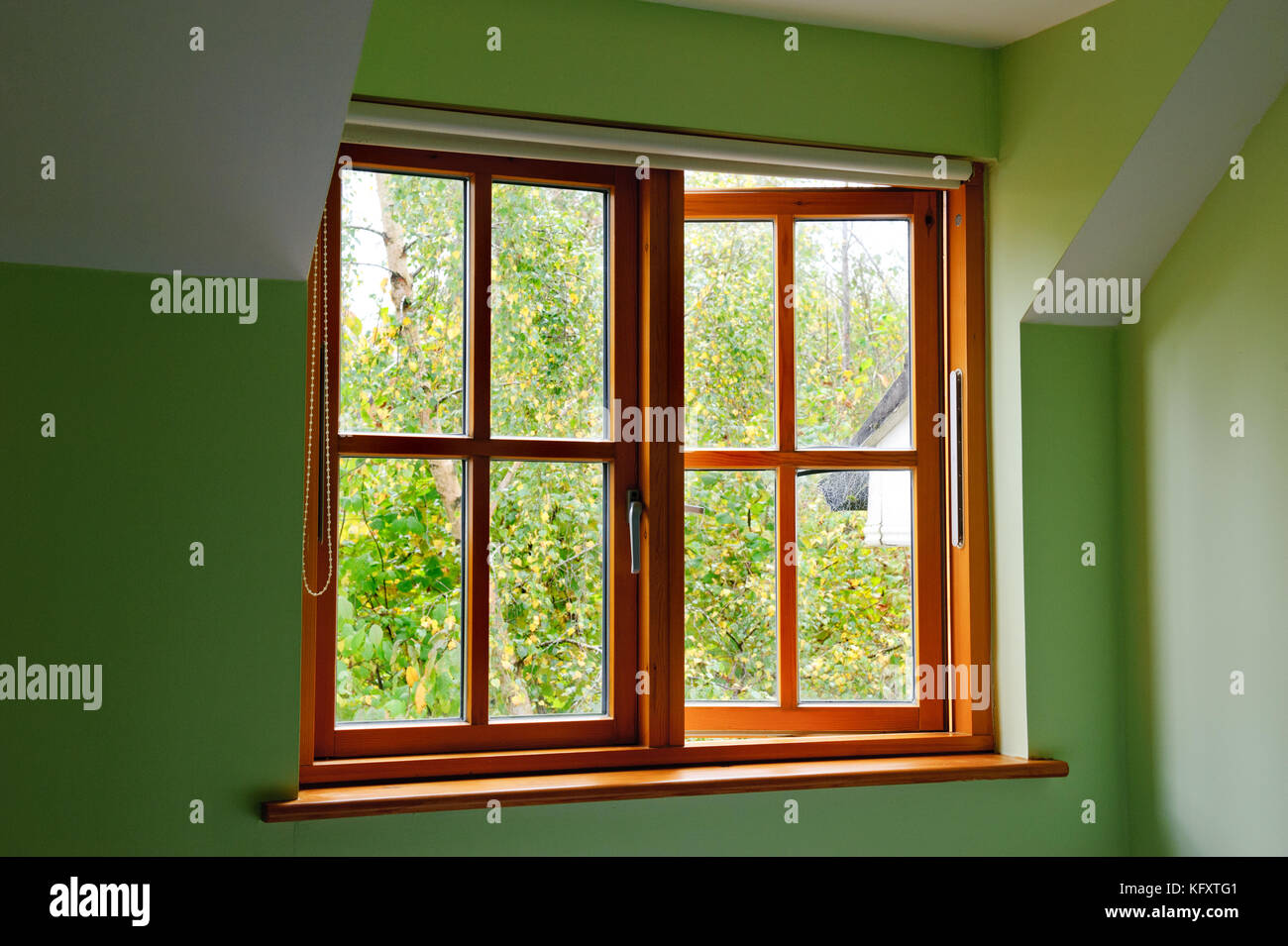 Autumn view through window home hi-res stock photography and images - Alamy