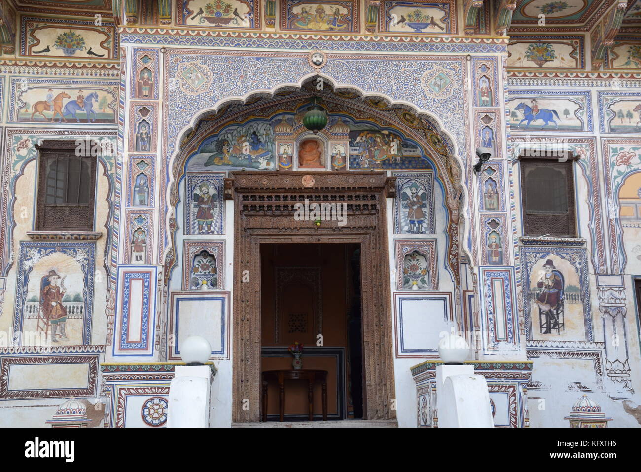 Beautiful decorations and paintings on the walls of an old haveli in ...
