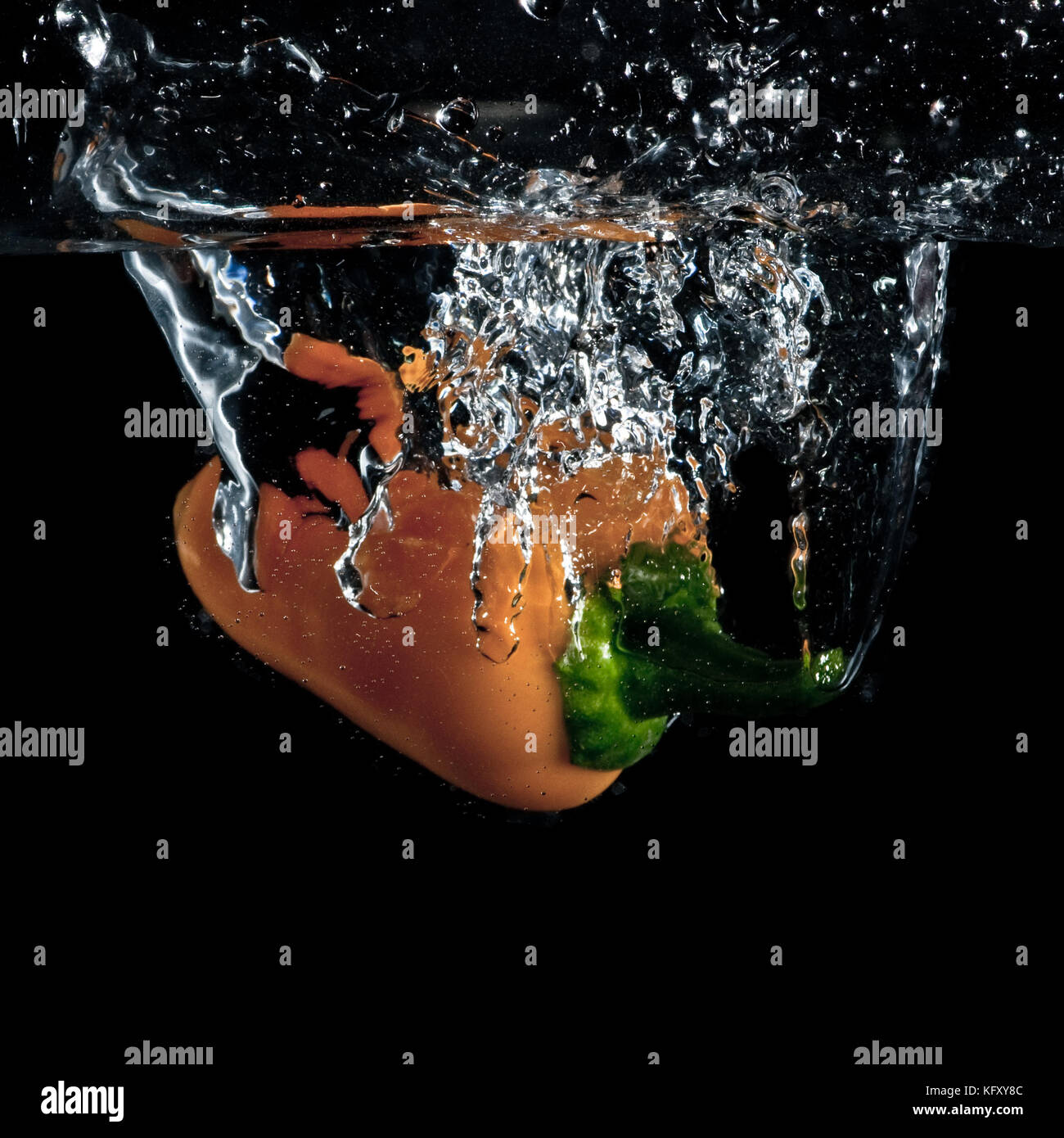 Refraction water tank hi-res stock photography and images - Alamy