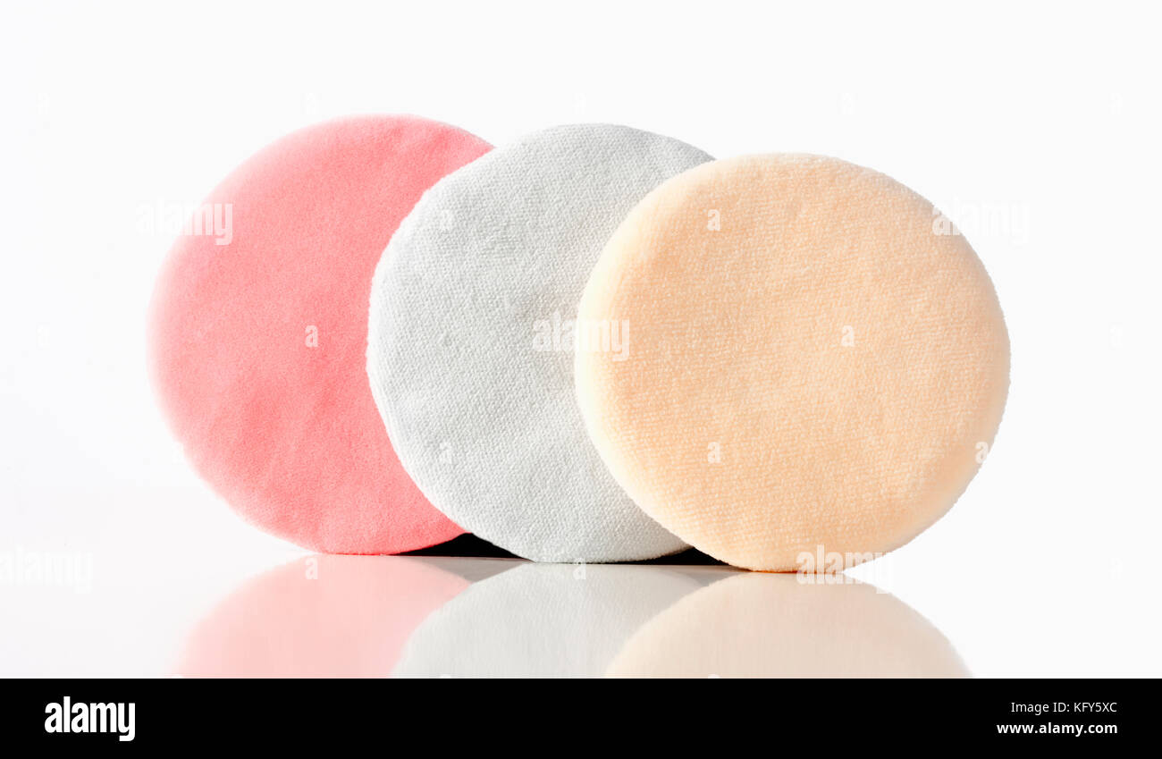 Round sponges hi-res stock photography and images - Alamy