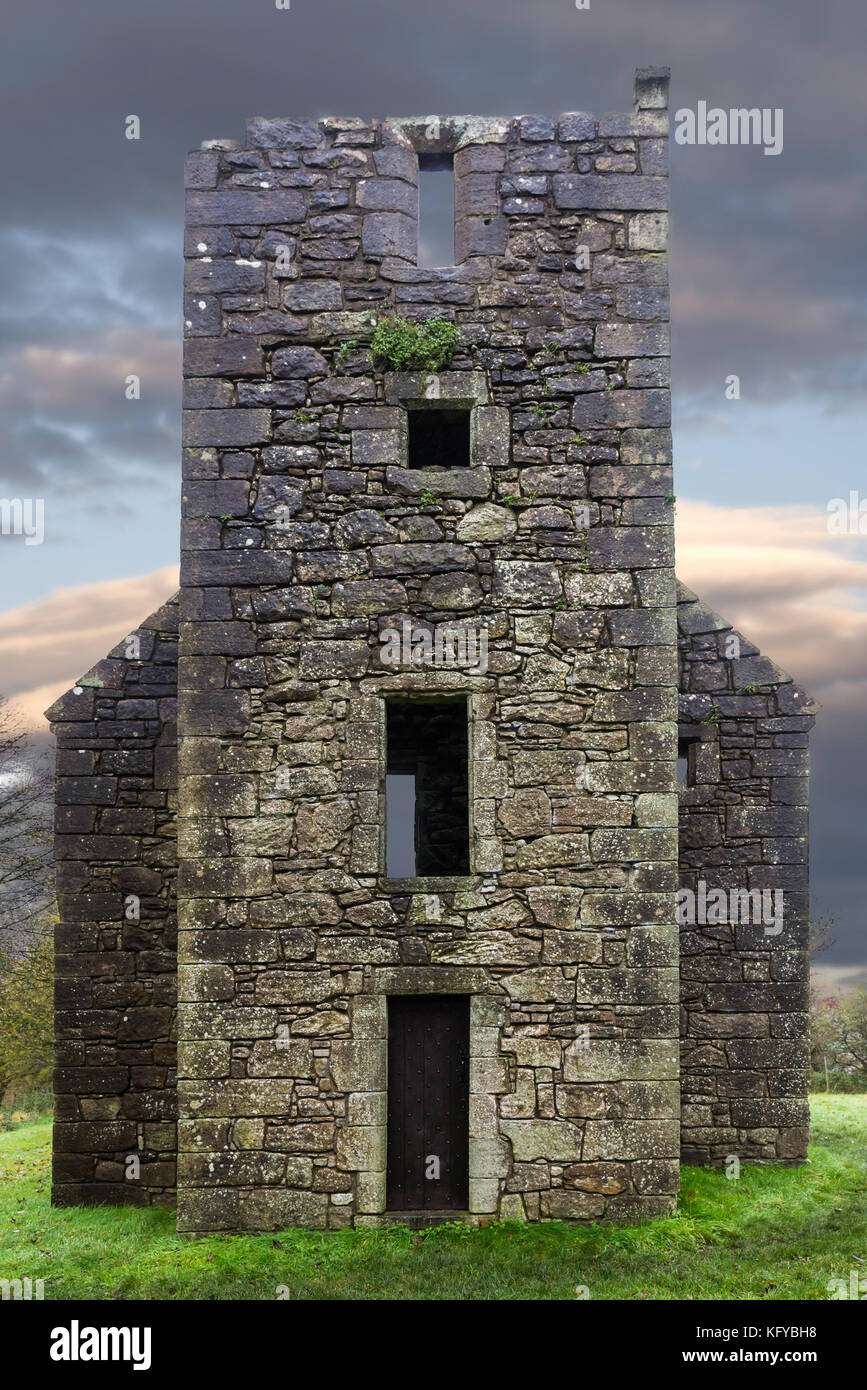 Castle Semple, Lochwinnoch, Scotland-October 28, 2017: Nature Trail at ...