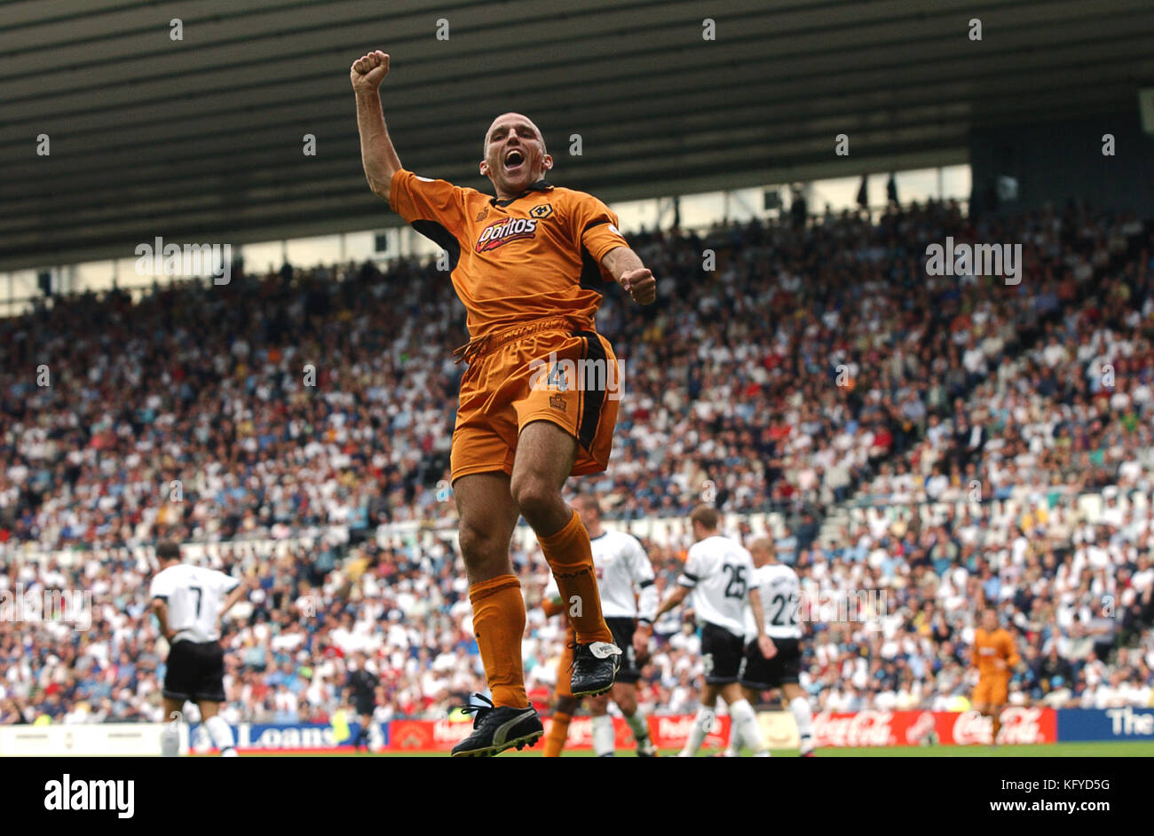 Wolverhampton wanderers alex rae hi-res stock photography and images ...