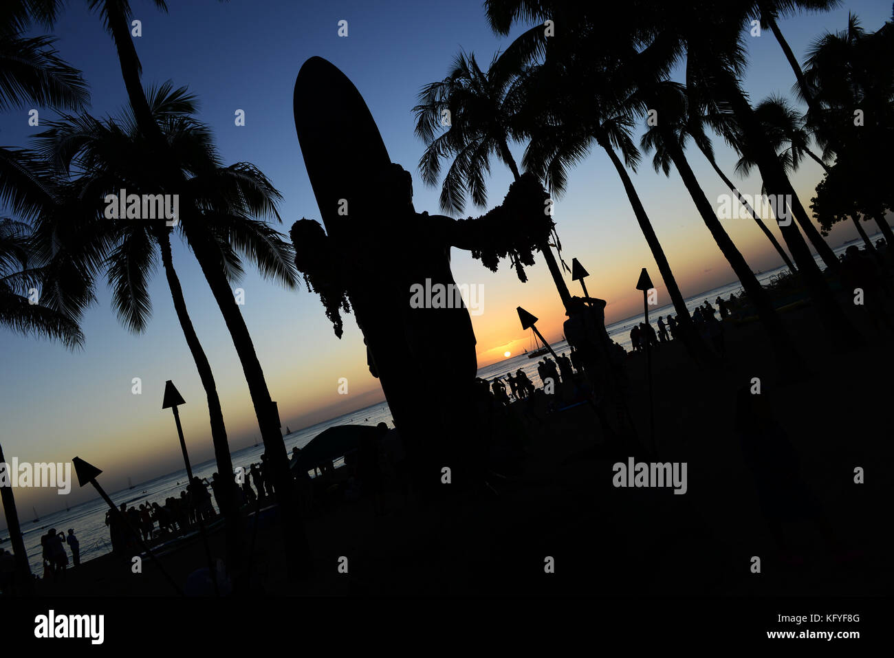 Tantalus round top scenic hi-res stock photography and images - Alamy