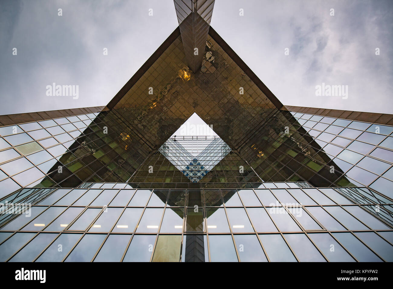 No. 1 London Bridge office building on the south side of London Bridge ...