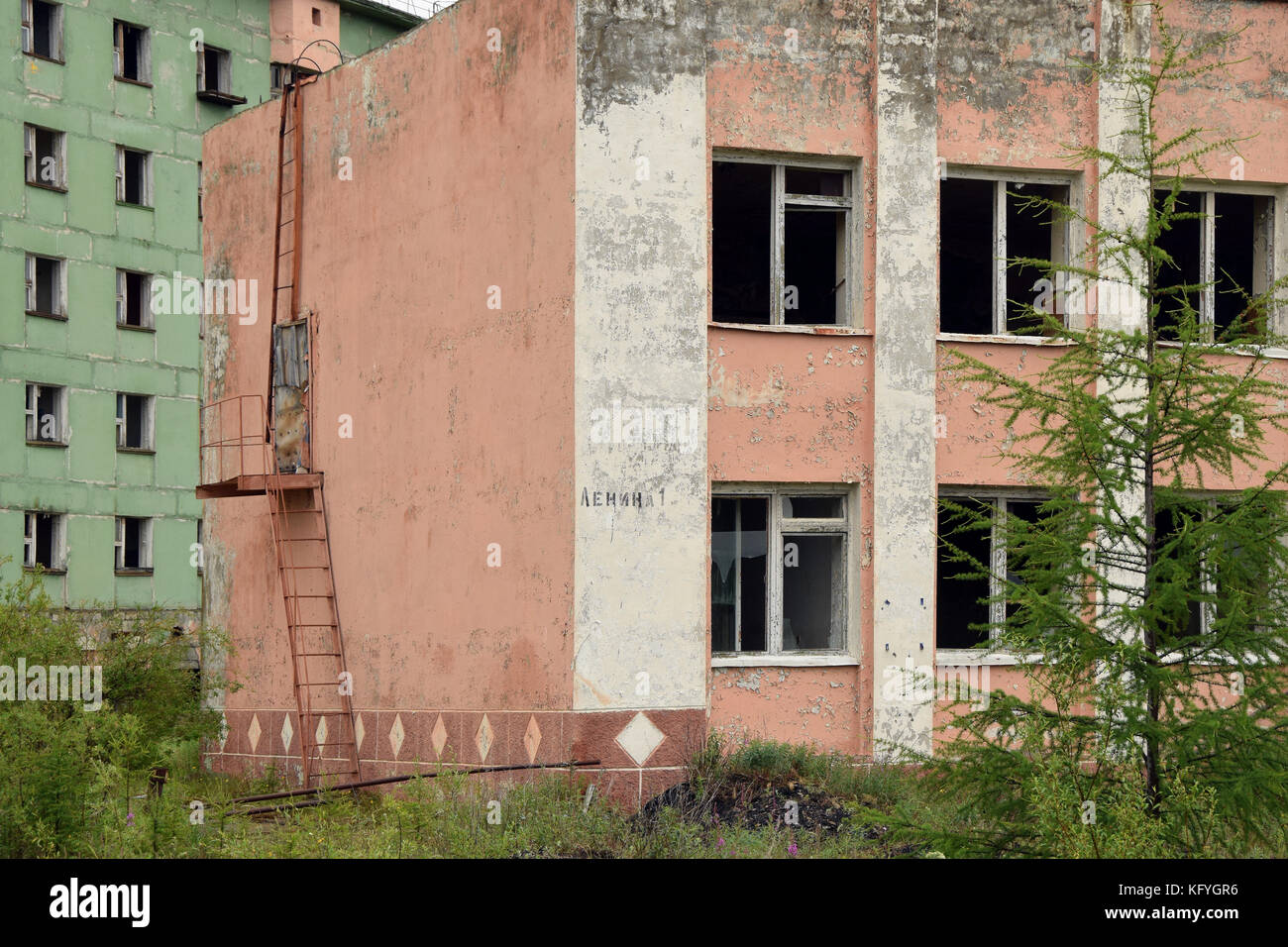 The ghost town of Kadykchan in the Kolyma region, north east Siberia ...