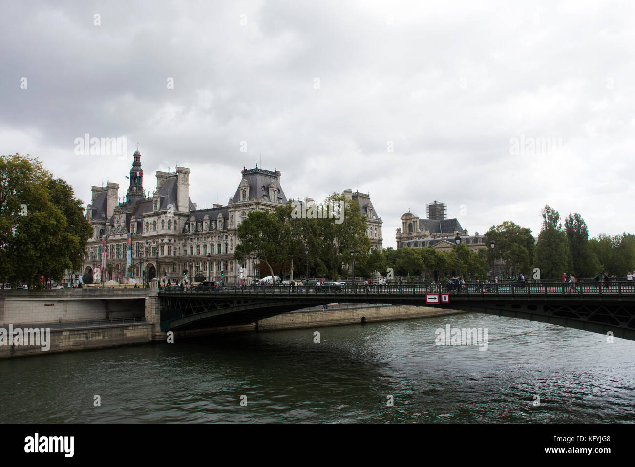View landscape of Paris city at riverside of Seine river and Hotel de ...