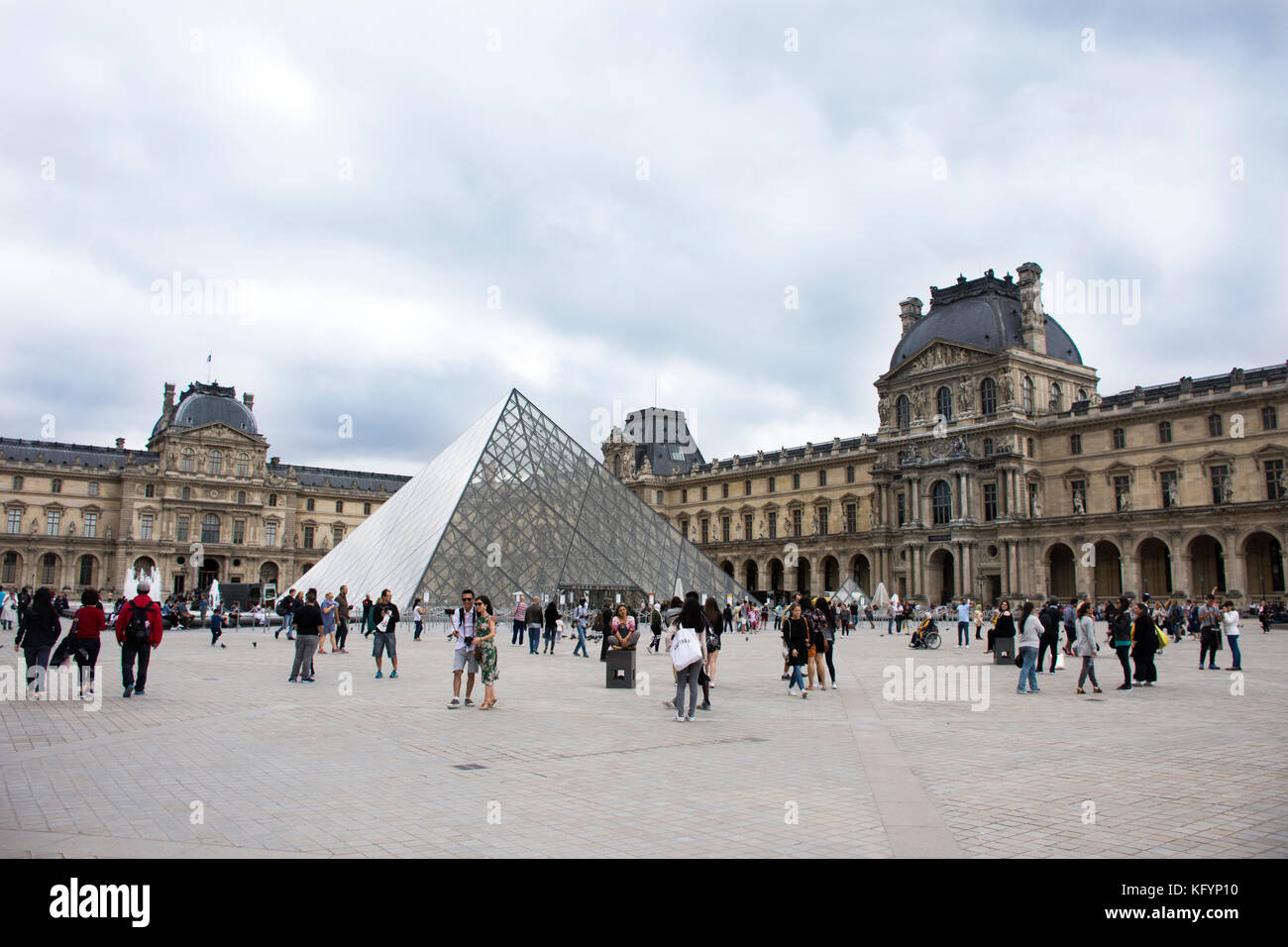French people and foreigner travelers walking visit and take photo with ...