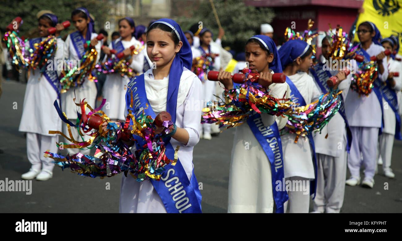 Jammu, India. 01st Nov, 2017. India Sikh devotees show their skills as ...