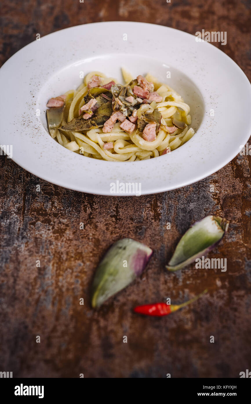 Home made traditional Italian Tagliatelle paste Stock Photo - Alamy