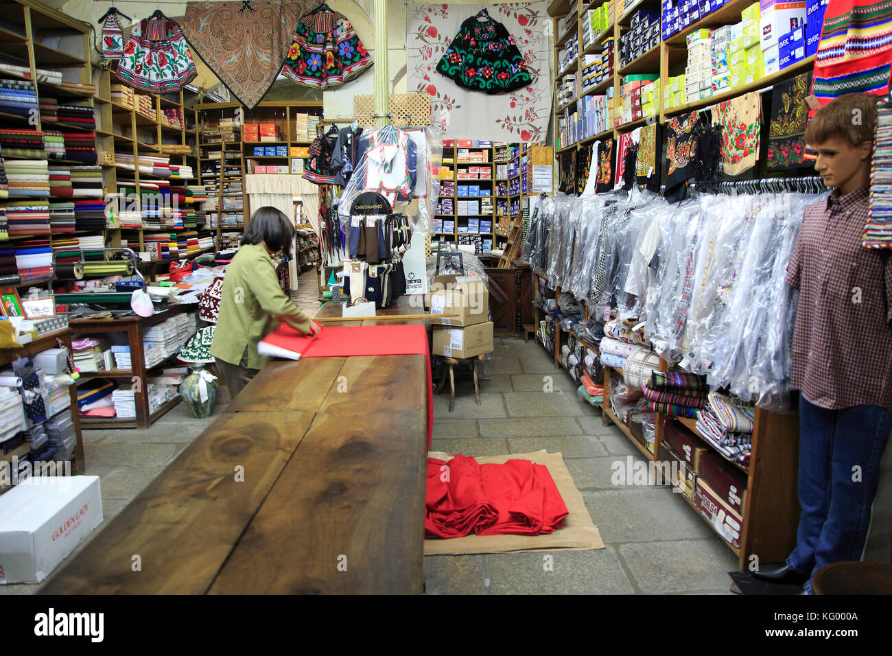 Textile textiles urban hi-res stock photography and images - Alamy