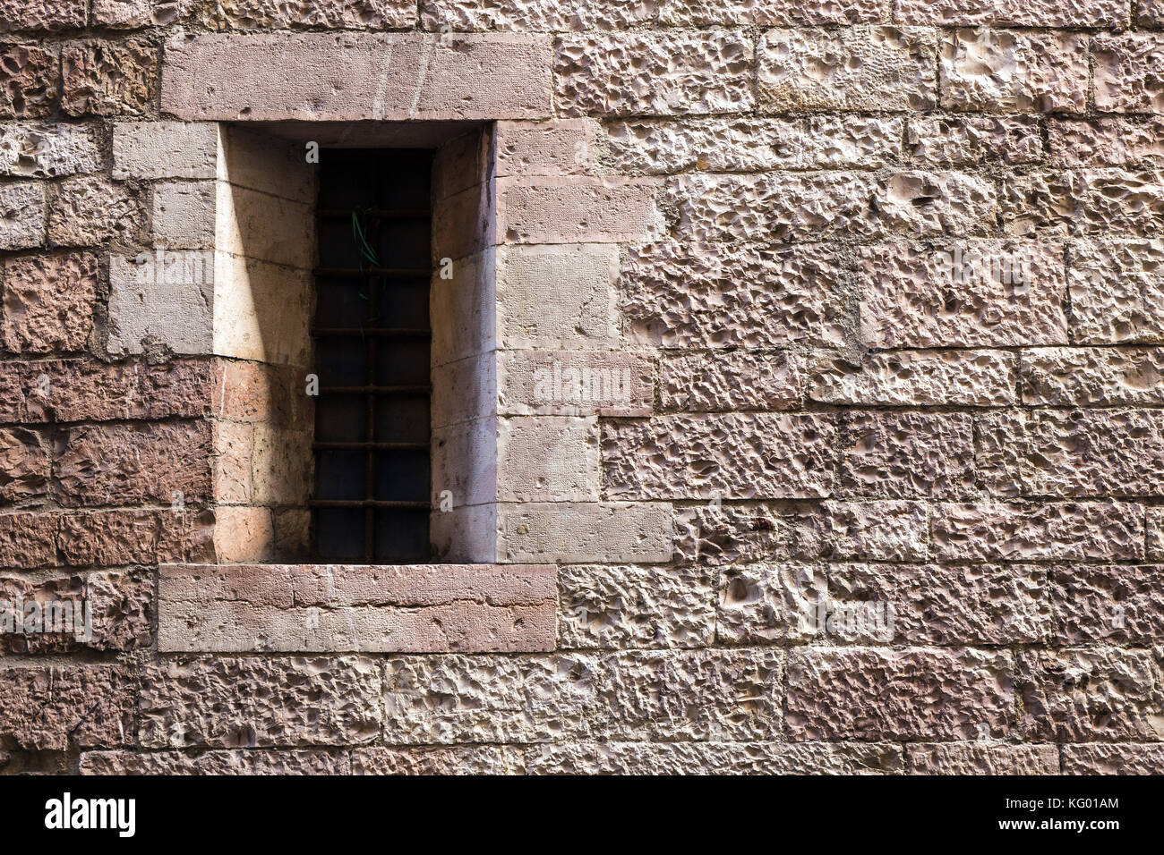Assisi (Italy): Window on medieval stone wall Stock Photo - Alamy