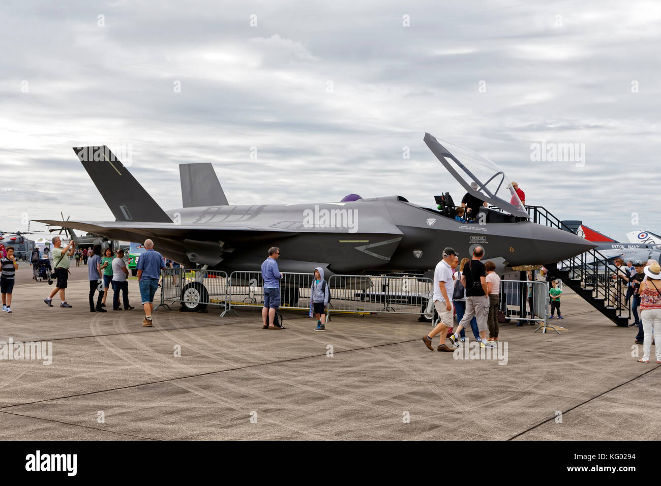 Full scale model hi-res stock photography and images - Alamy