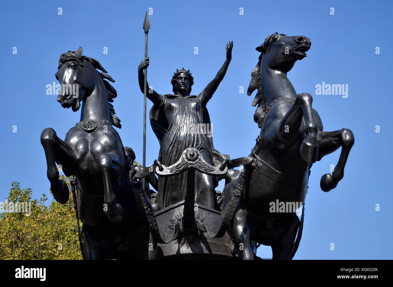 Boadicea sculpture hi-res stock photography and images - Alamy