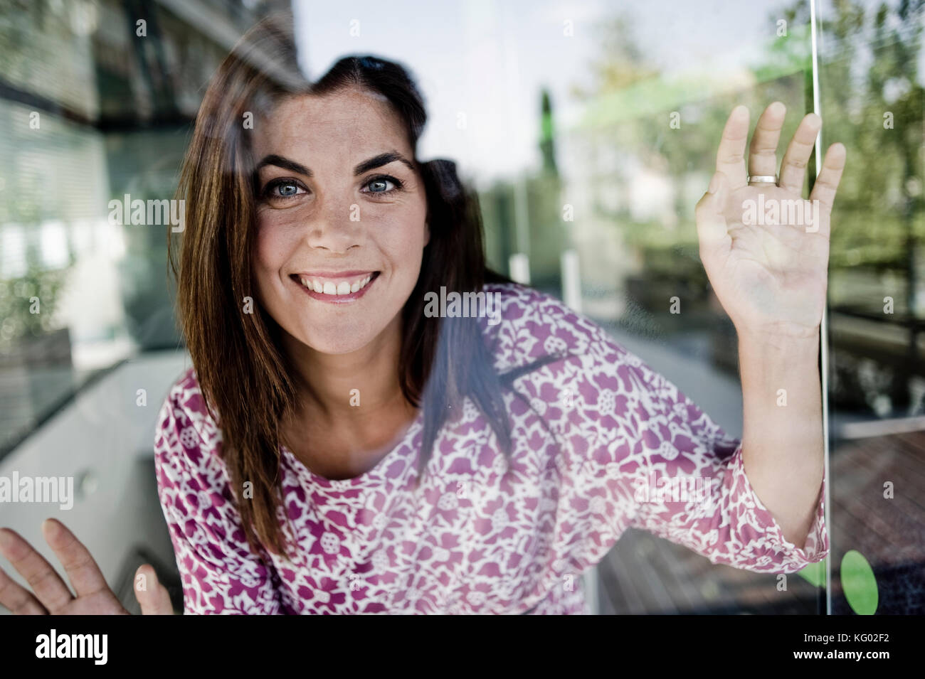Samanta Villar, Spanish journalist Stock Photo - Alamy