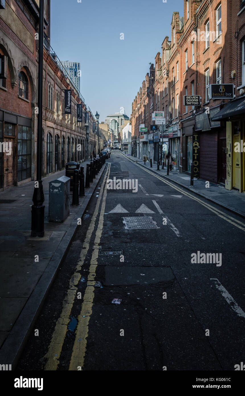 Empty lane hi-res stock photography and images - Alamy