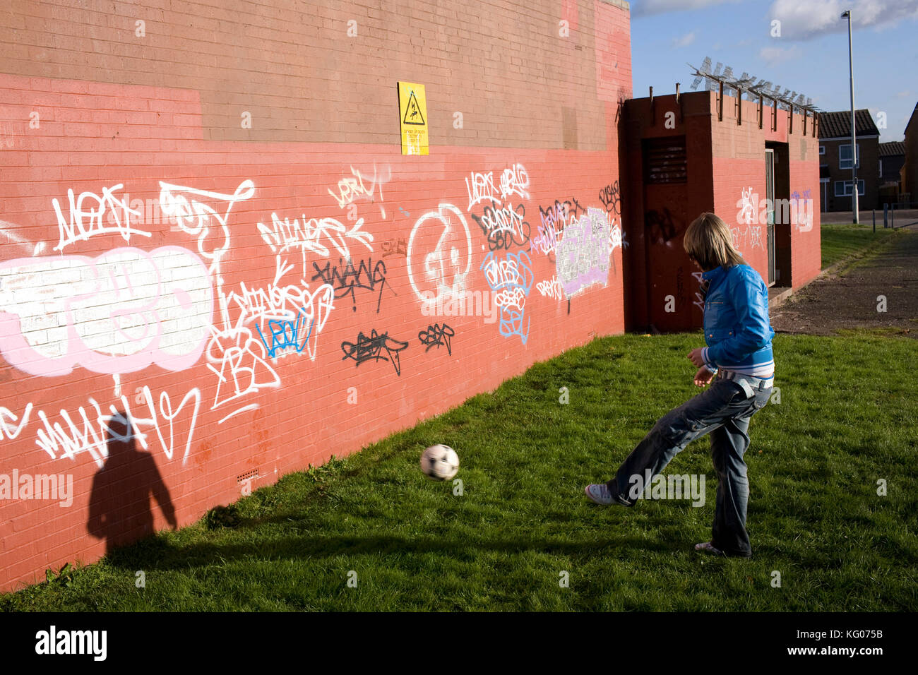 Football practice wall hi-res stock photography and images - Alamy