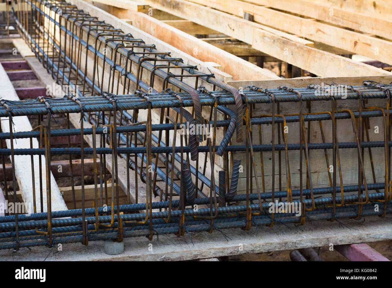 Concrete reinforcing bar hi-res stock photography and images - Alamy