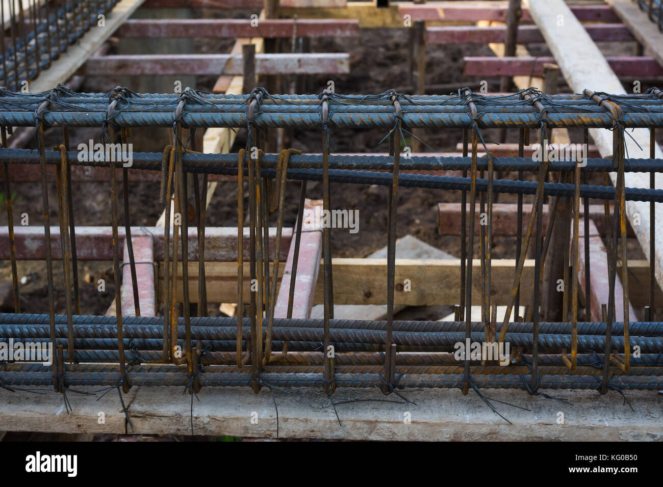 Concrete reinforcing bars hi-res stock photography and images - Alamy